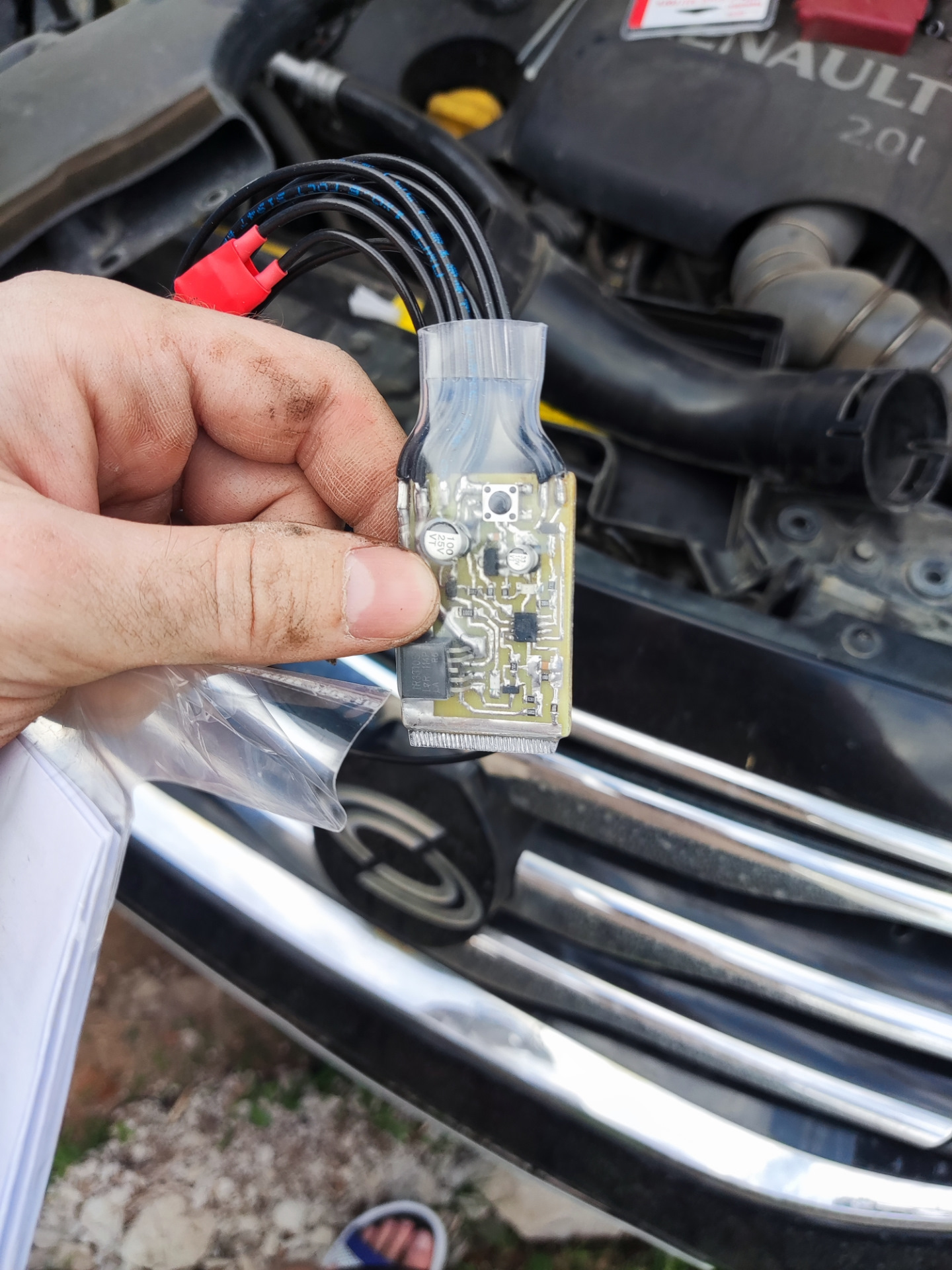 Модуль ДХО с Авито и диодные лампы в дальний — Renault Koleos (1G), 2 л ...