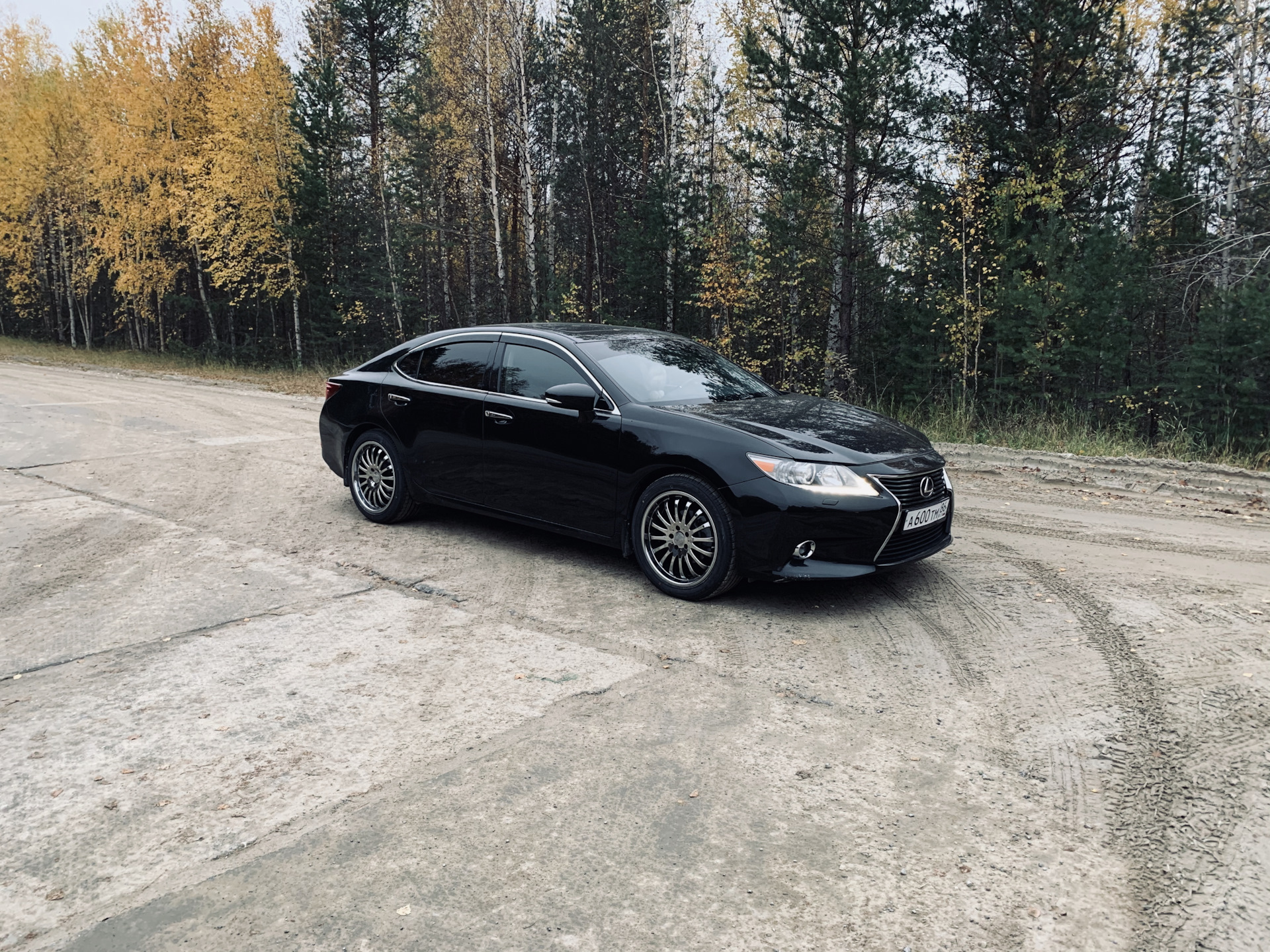 Летняя новая резина 245/45 R19 Triangle TH 201 — Lexus ES (XV60), 2,5 л ...