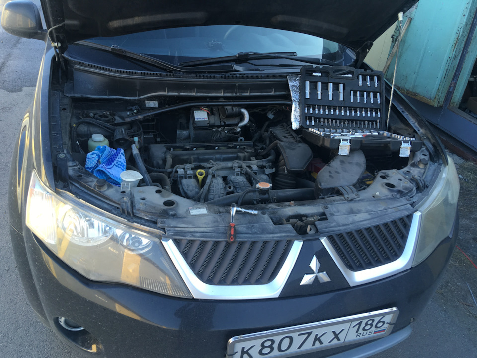 Прокладка клапанной крышки — Mitsubishi Outlander (1G), 2,4 л, 2008 ...