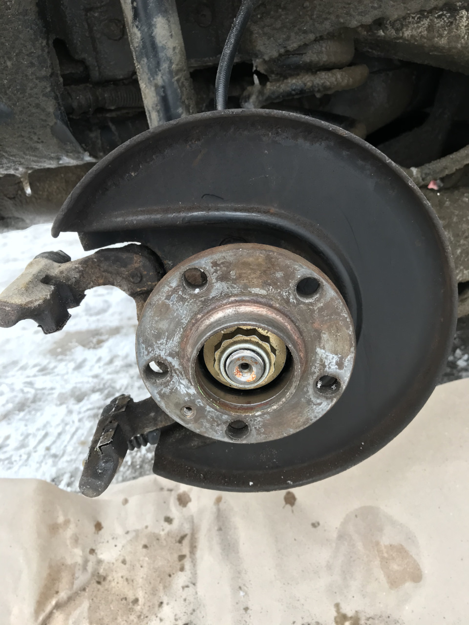 Fag 713610220 ступица задняя правая. — Volkswagen Golf Mk4, 1,6 л, 2002 ...