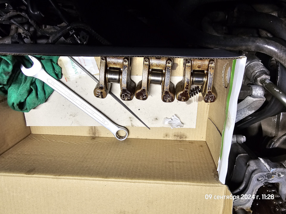 Замена сальников клапанов без разбора грм. — Chevrolet Epica, 2 л, 2011 ...