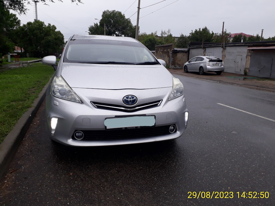 Led DRL часть 2. — Toyota Prius Alpha, 1,8 л, 2012 года | наблюдение ...