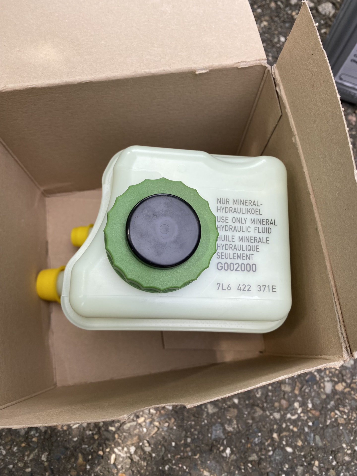 Замена жидкости ГУР — Volkswagen Touareg (2G), 3,6 л, 2013 года ...