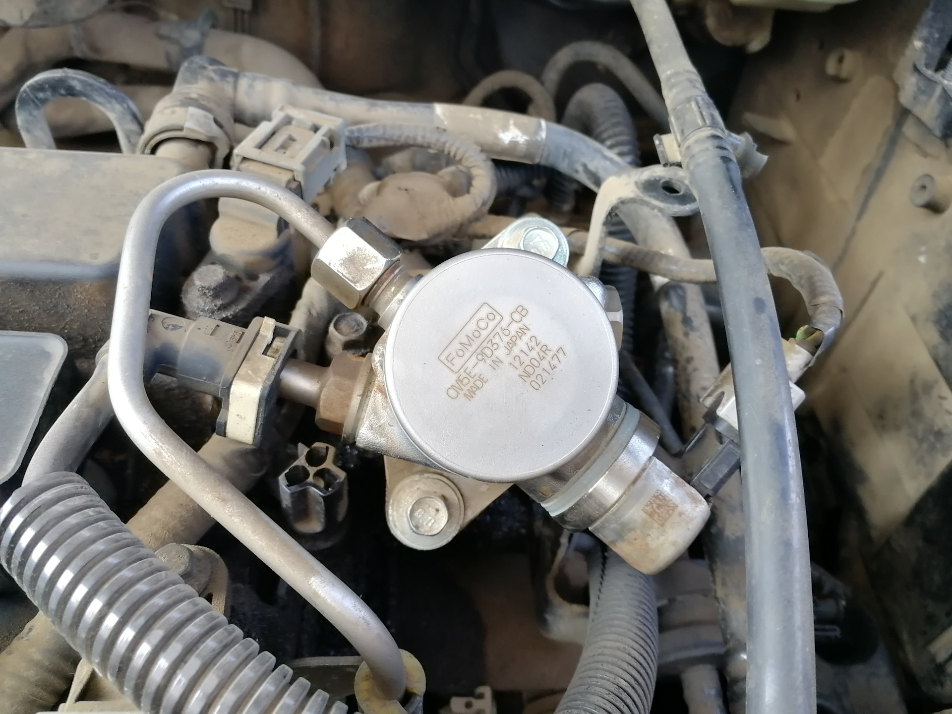 Поменял ТНВД — Ford Focus Hatchback III, 2 л, 2012 года | своими руками ...