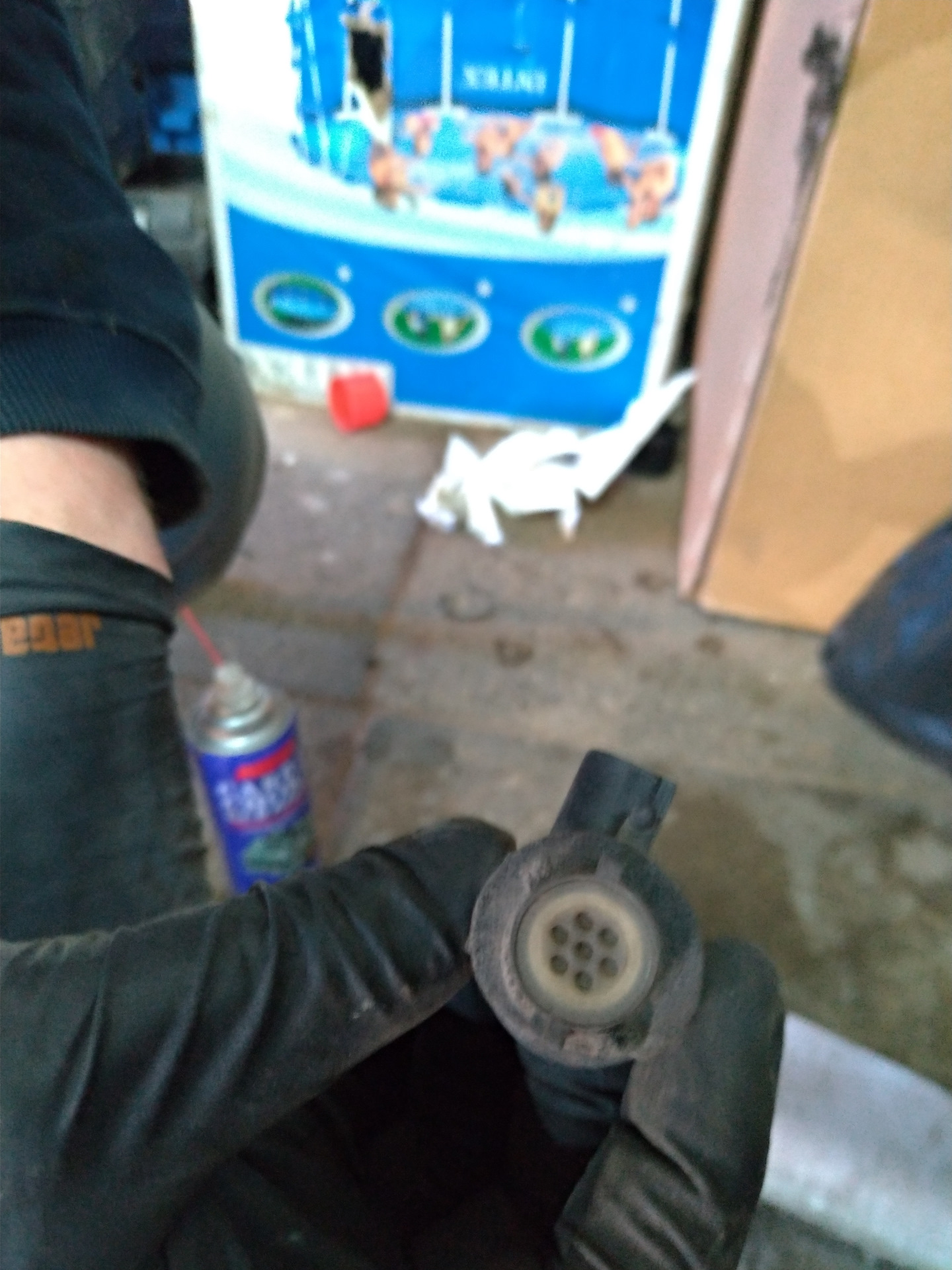 Профилактичесткая очистка дросселя, датчиков: MAF, качества воздуха и ...