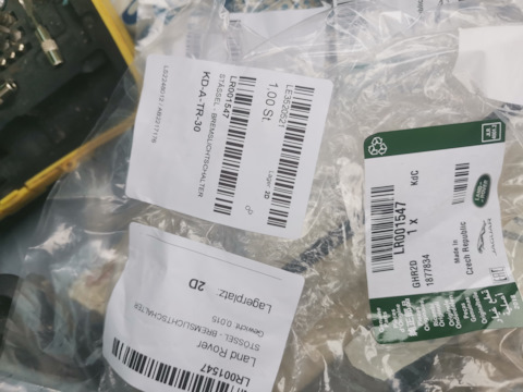 LR001547 ПЛУНЖЕР ВЫКЛЮЧ. СТОП-СИГНАЛОВ Jaguar Land Rover | Запчасти на ...