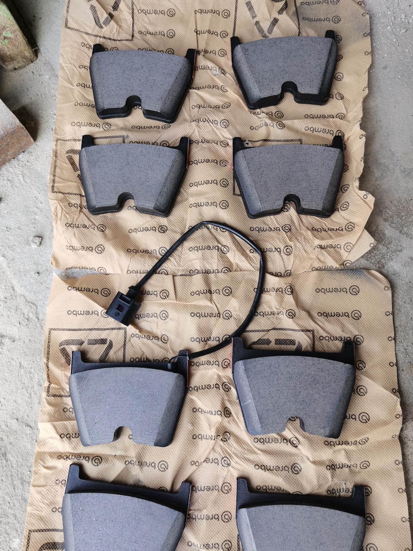 Новые тормозные колодки Brembo P85152 — Audi TT RS (2G), 2,5 л, 2018 ...