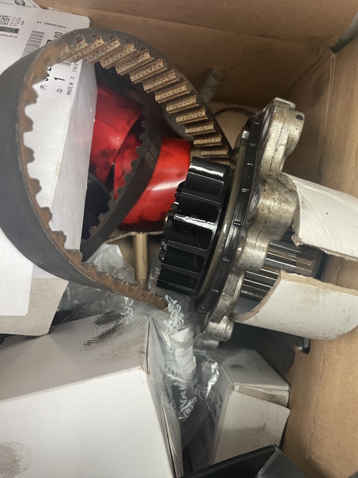 Замена грм и цепи — Peugeot 308 SW (2G), 1,5 л, 2018 года | плановое ТО ...