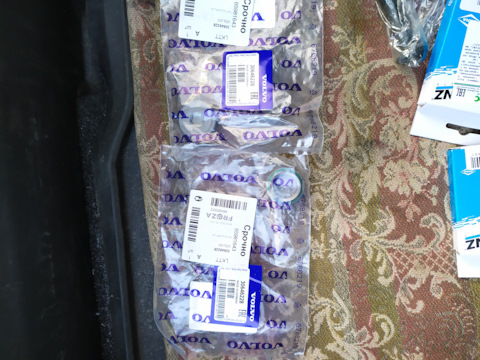 30646228 Заглушка распредвала Volvo | Запчасти на DRIVE2