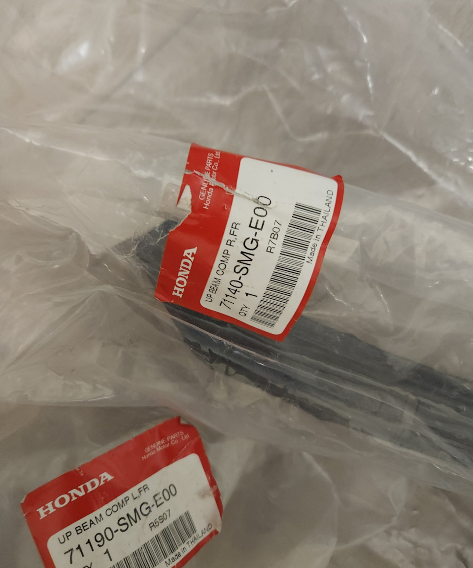 71140SMGE00 Усилитель бампера правый Honda | Запчасти на DRIVE2