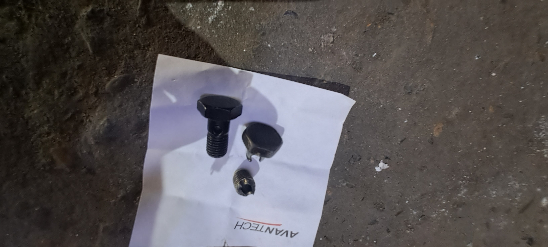 Прощание с дырявым коллектором — Mitsubishi Airtrek Turbo, 2 л, 2002 ...