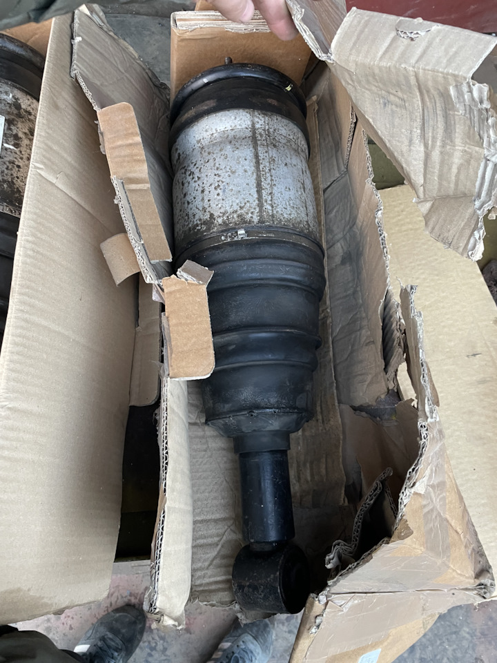 LR016419 Амортизатор Jaguar Land Rover | Запчасти на DRIVE2