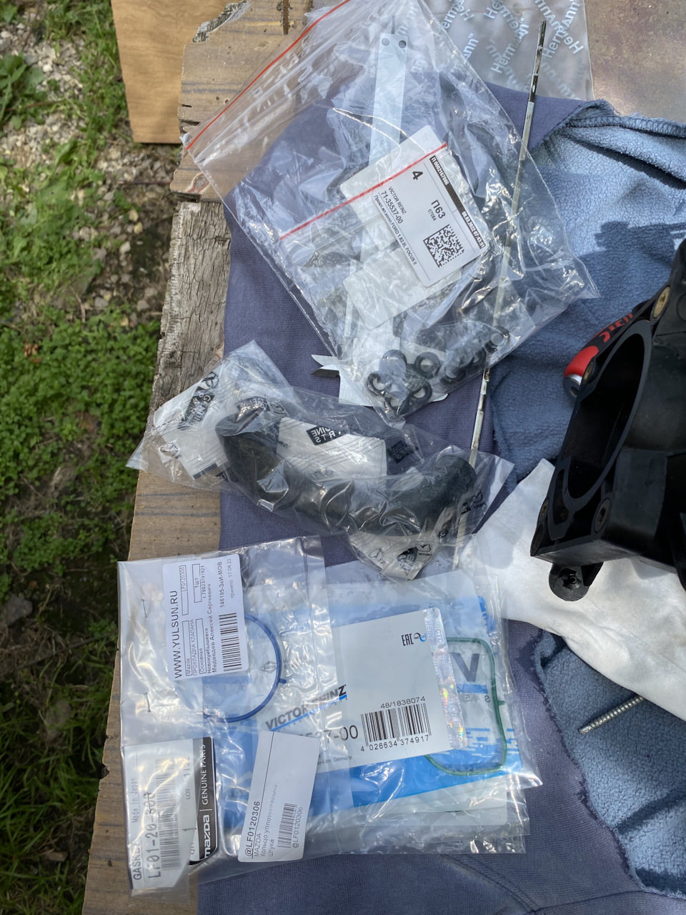 LF0120306 Кольцо уплотнительное системы впуска прокладка MAZDA ...