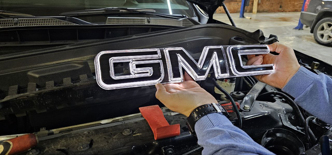 Еще одна свистоперделка — GMC Sierra (GMT T1XX), 6,2 л, 2023 года ...