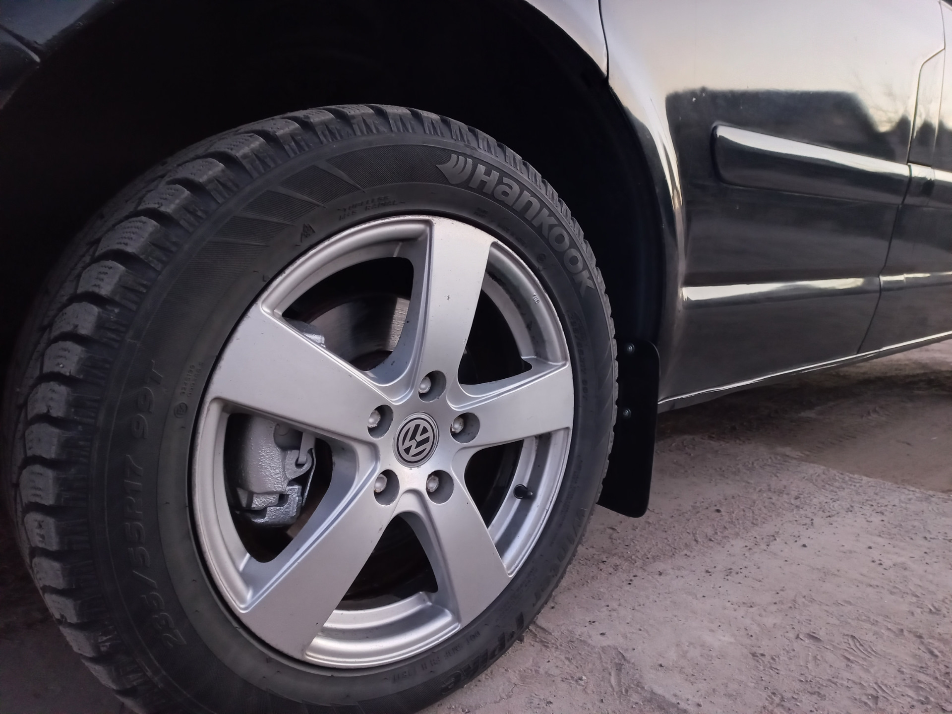 Передние брызговики на Мультиван Т5 — Volkswagen Multivan (T5), 2,5 л ...