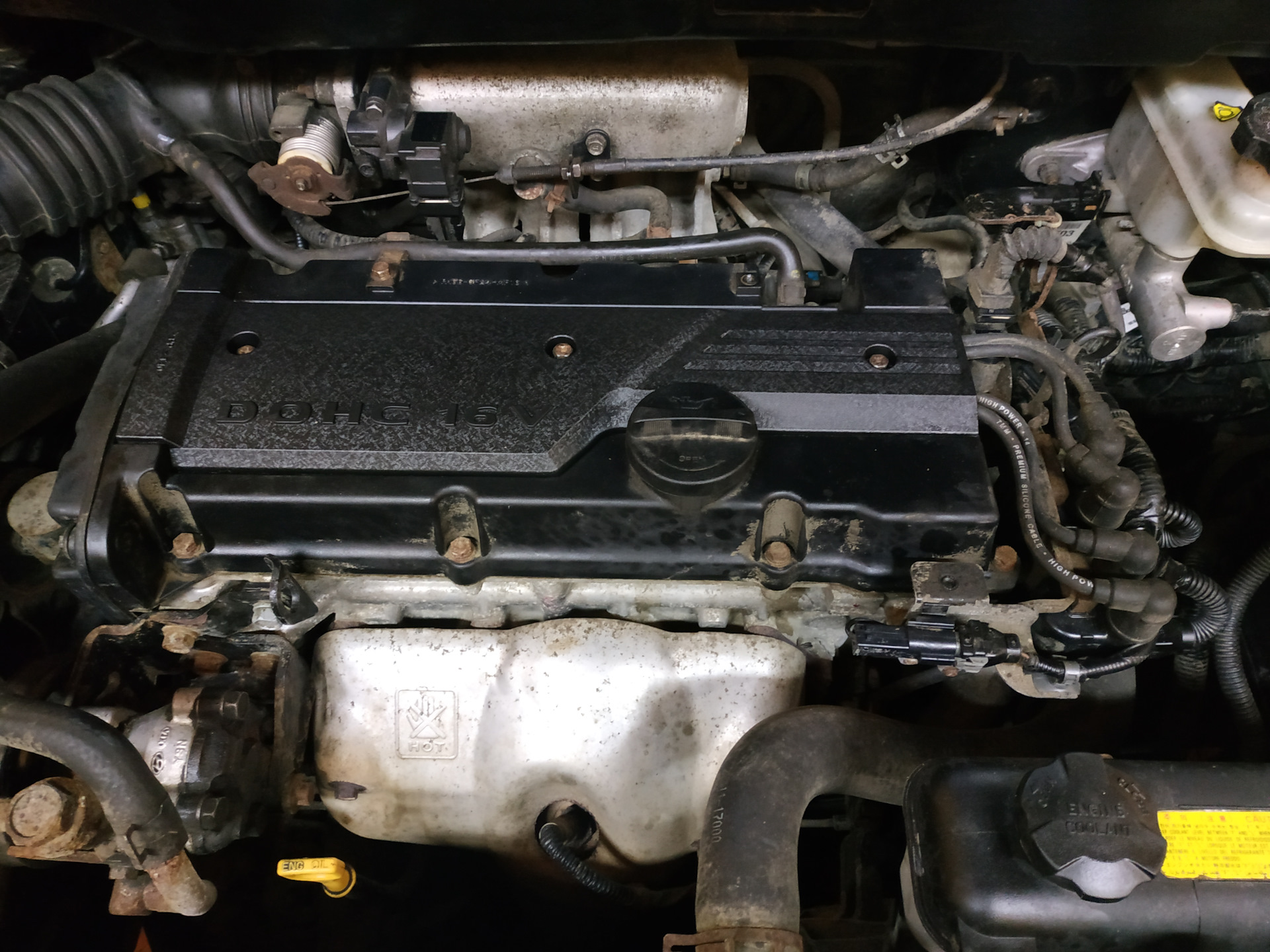 Новый кожух клапанной крышки — Hyundai Matrix, 1,6 л, 2007 года ...