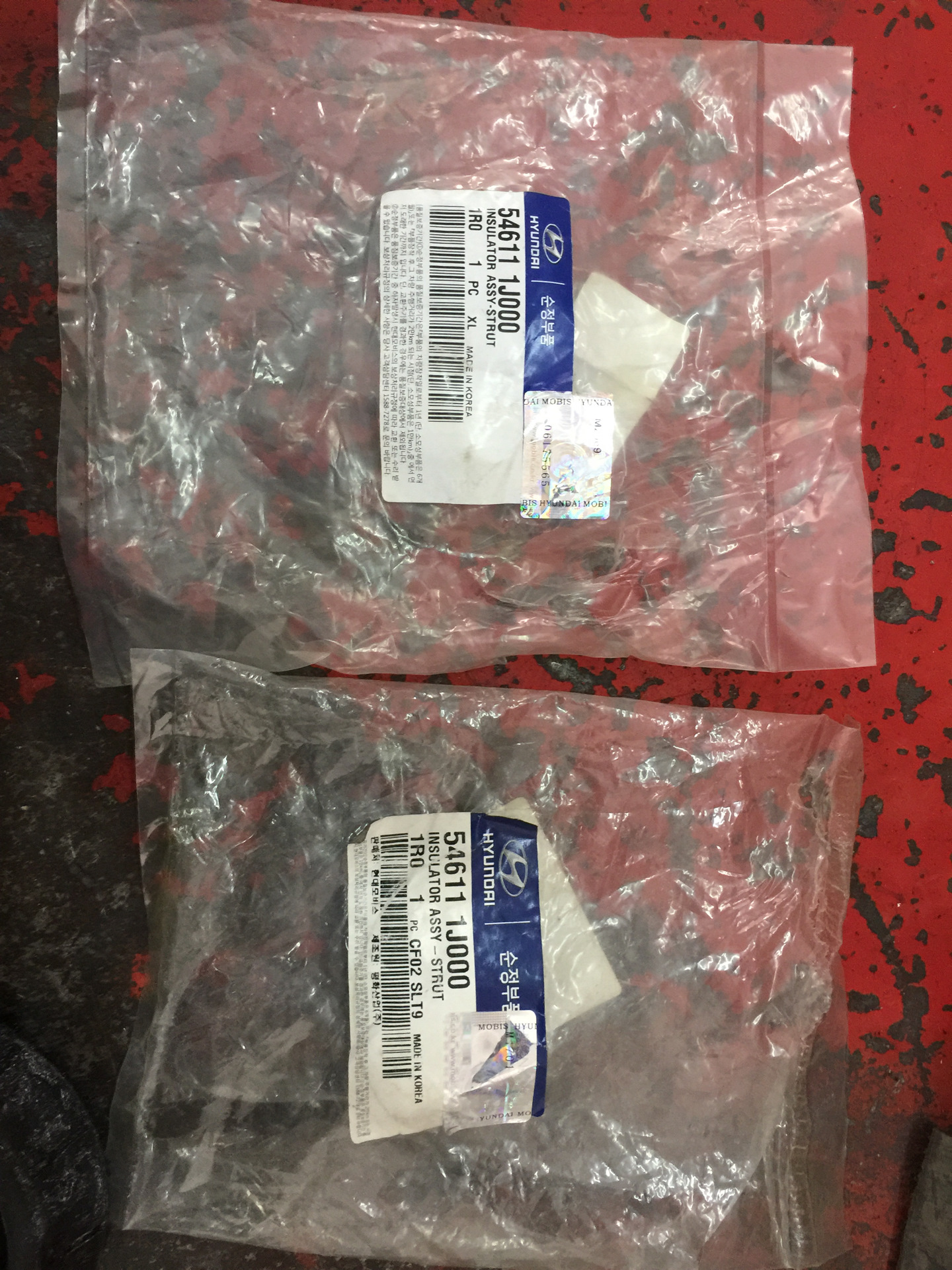 Замена опорников и задних колодок — Hyundai Accent (4G), 1,4 л, 2011 ...