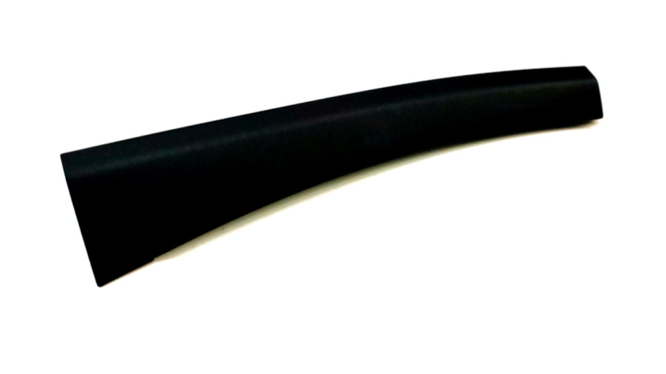 32219816 Kick Panel Trim (Right, Interior code: RXXX) Volvo | Запчасти ...