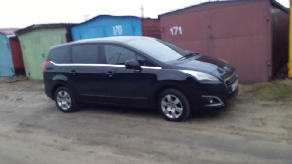 Peugeot 5008 (1G) 1.6 дизельный 2016 | на DRIVE2