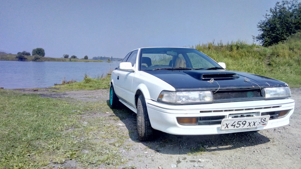 Снова встретил жёлтый Гром — Toyota Corolla Levin (AE91/92), 1,6 л ...