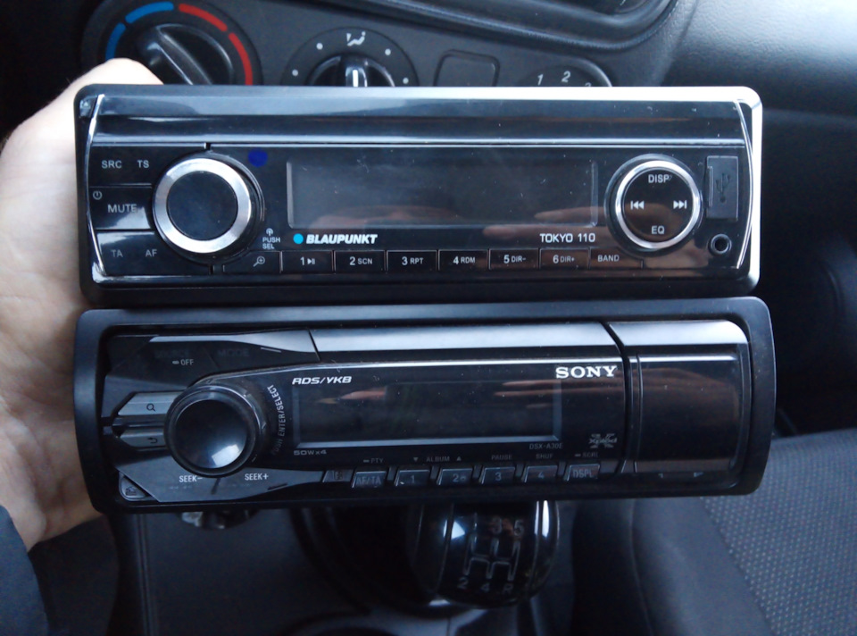 Магнитола Blaupunkt… — Chevrolet Niva GLX, 1,7 л, 2011 года | автозвук ...