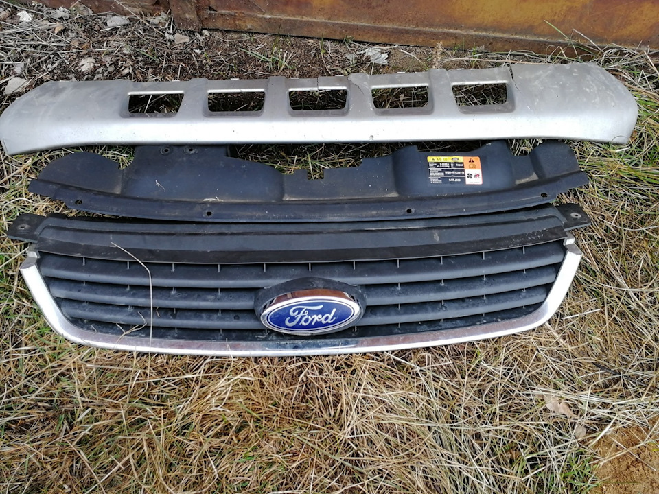 Восстановление работоспособности системы помощи при парковке — Ford ...