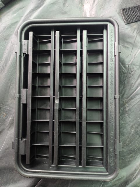 64226962293 Накладка заднего вентиляционного канала BMW | Запчасти на ...