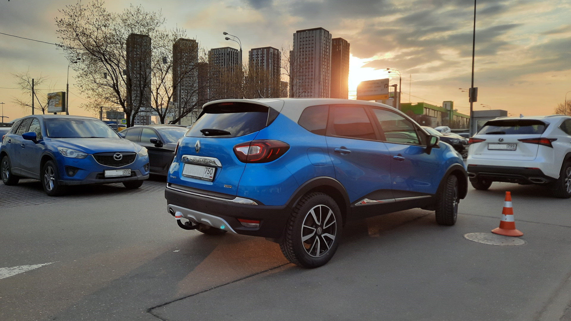 Renault Kaptur (2016) 2.0 бензиновый 2016 | 2.0 AWD AT "Glouton" на DRIVE2