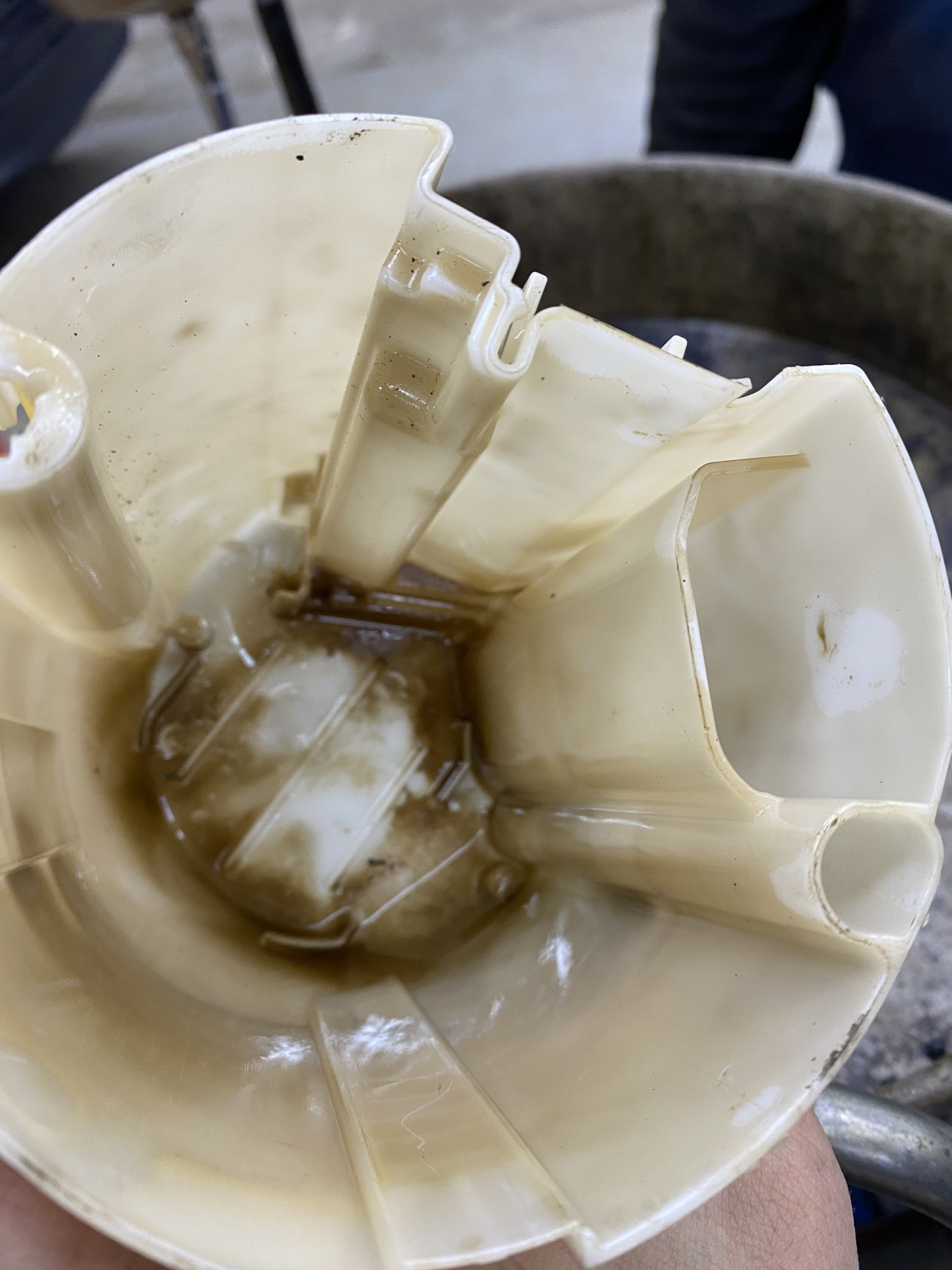 Замена свечей и топливного фильтра — Toyota Highlander (XU50), 3,5 л ...