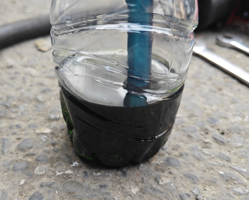 Замена тормозной жидкости — BMW X5 (E70), 3 л, 2010 года | плановое ТО ...