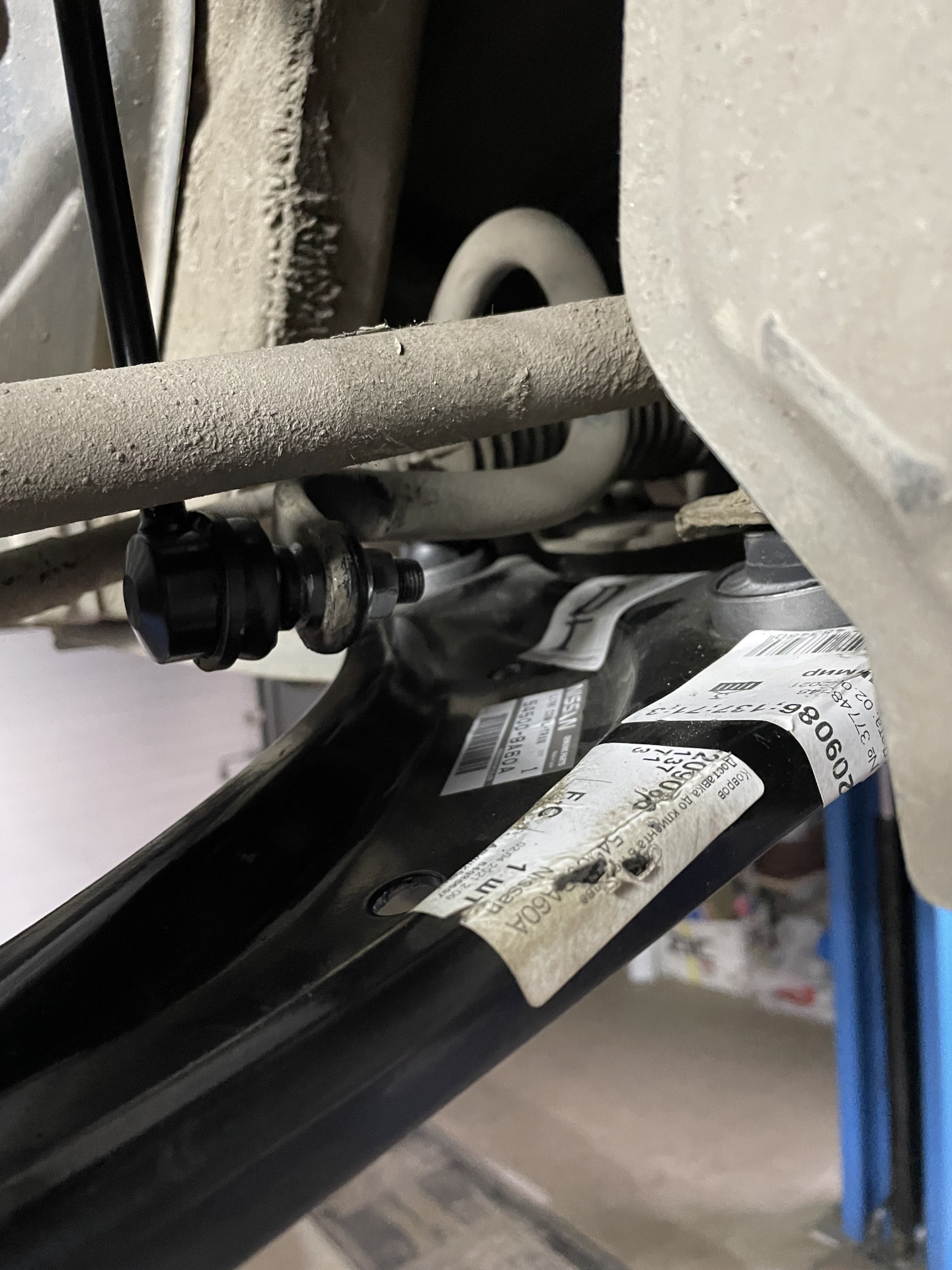 Замена рычагов и стоек — Nissan Juke (1G), 1,6 л, 2011 года | визит на ...