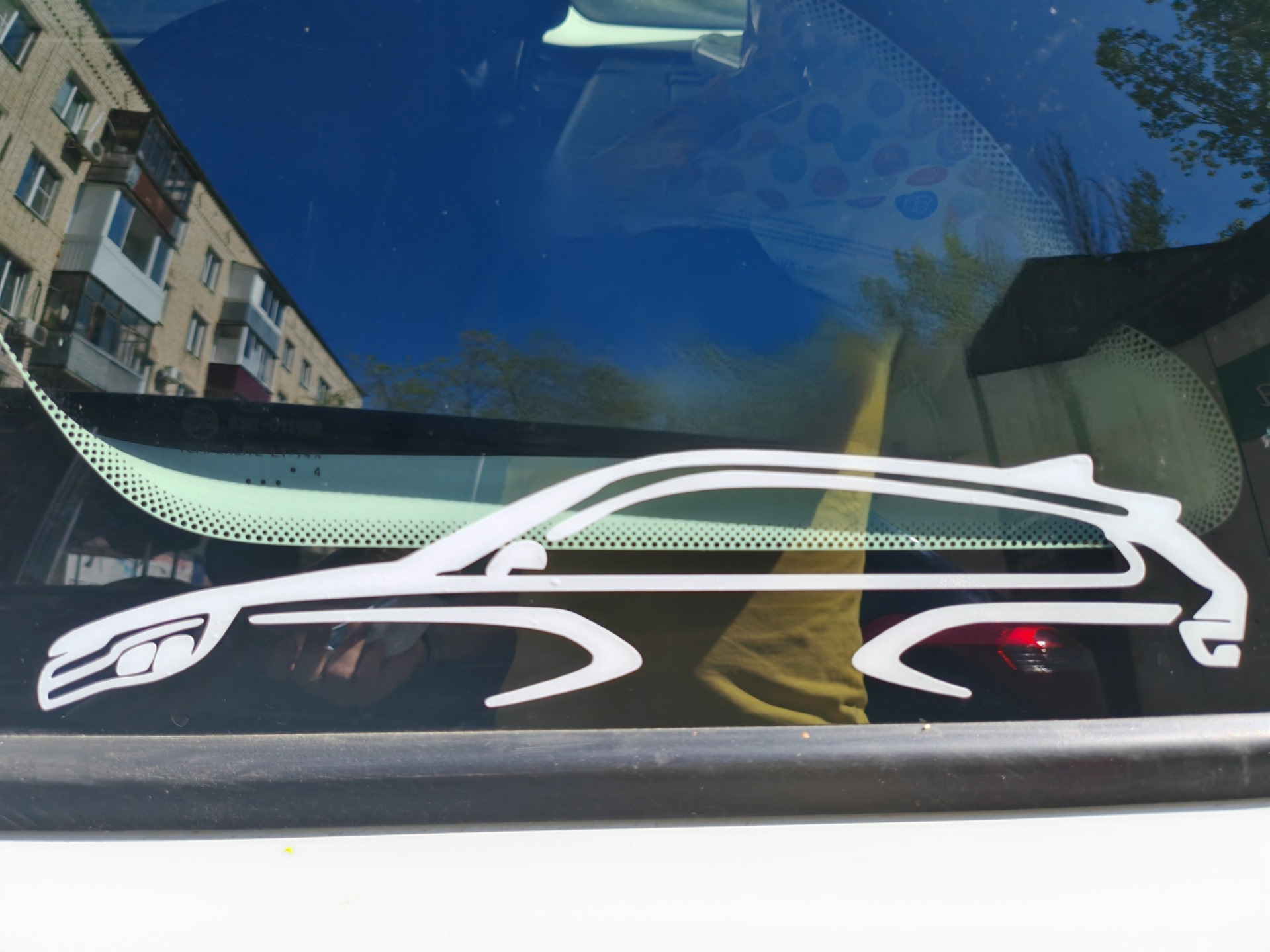 Наклейка — Lada Vesta SW (NG), 1,8 л, 2024 года | стайлинг | DRIVE2