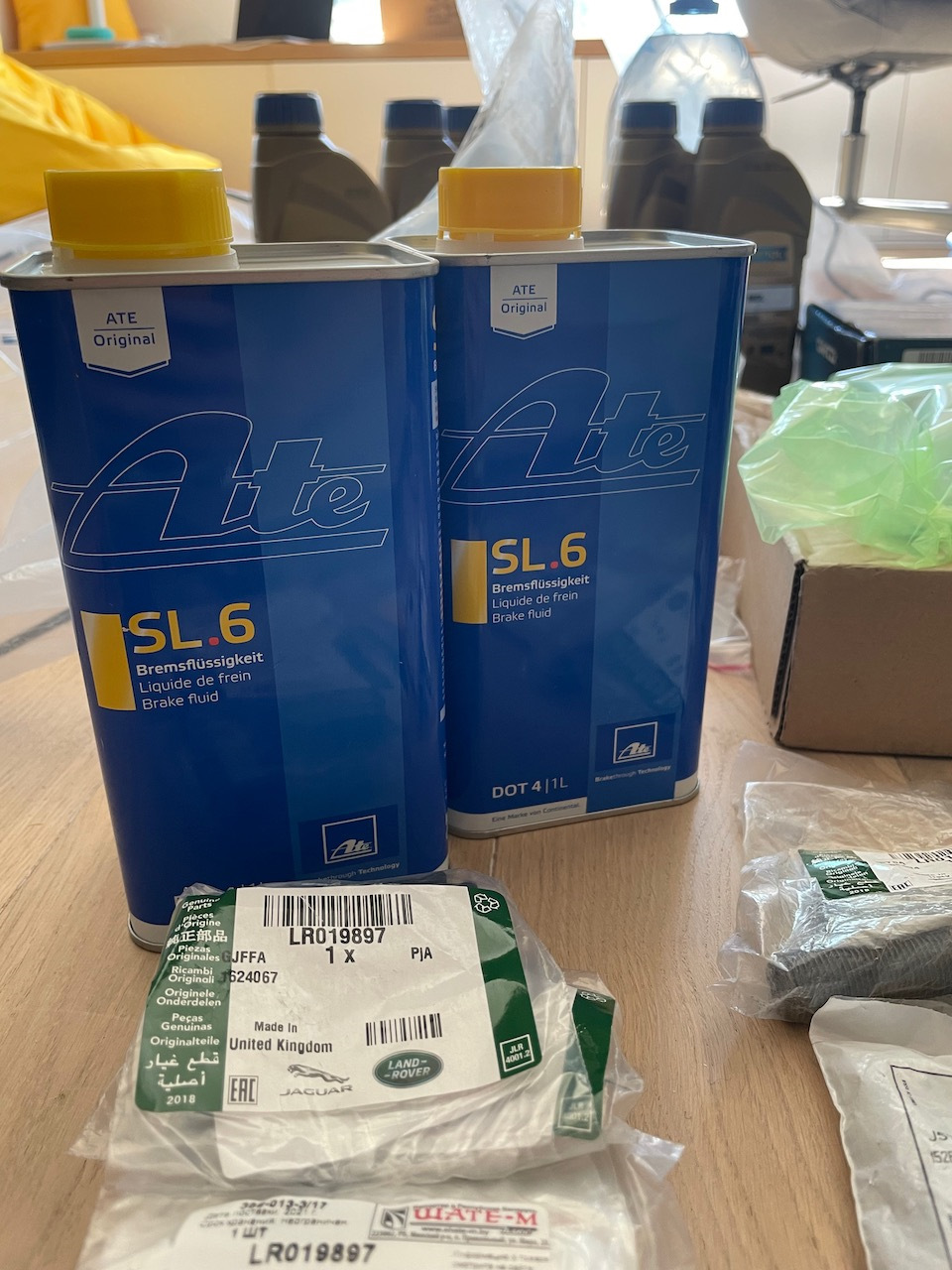 LR019897 Спе Jaguar Land Rover | Запчасти на DRIVE2