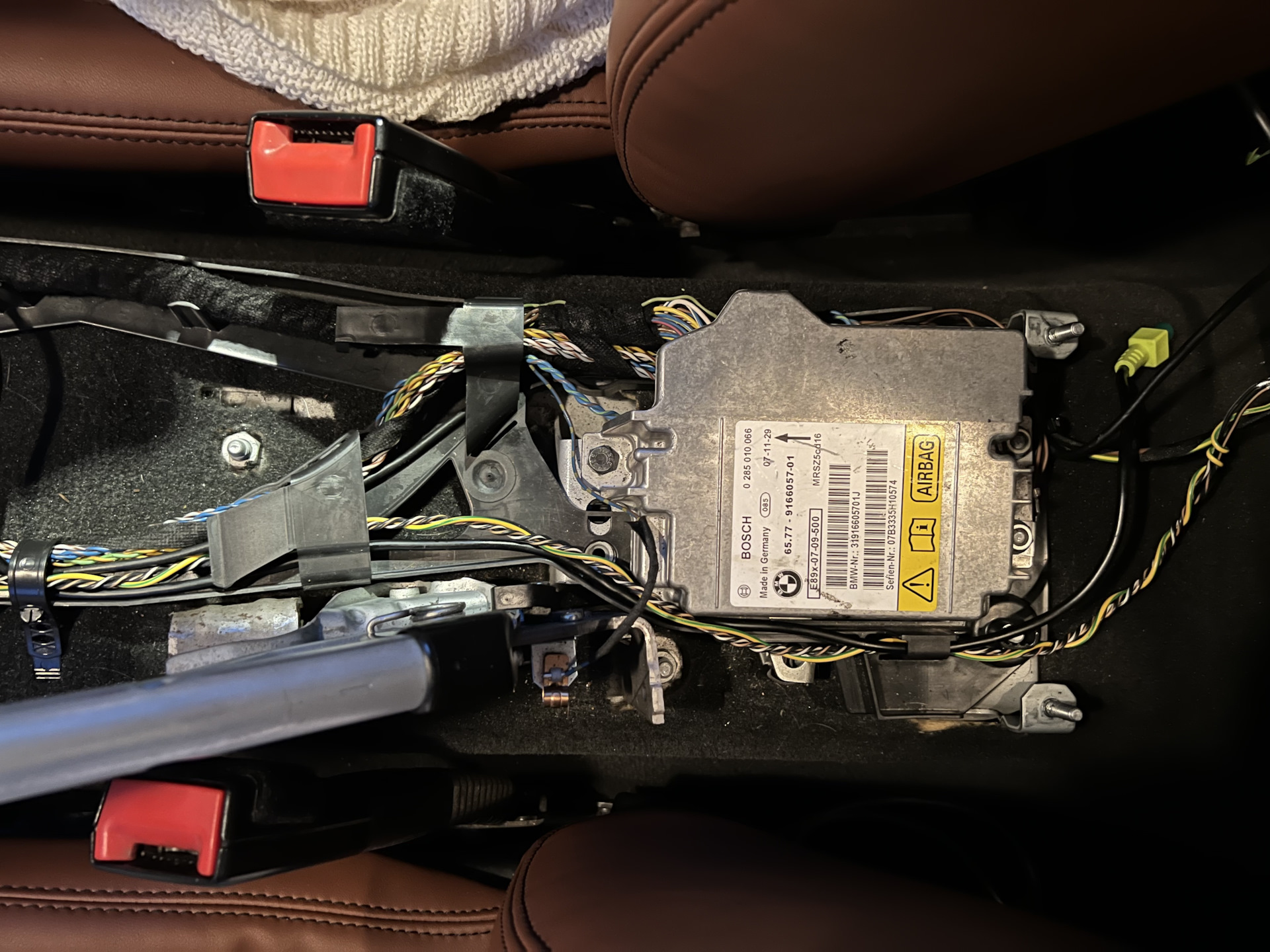 128] Добавляем штатный Type-C в Е серию — BMW 1 series (E81/E87), 3 л ...