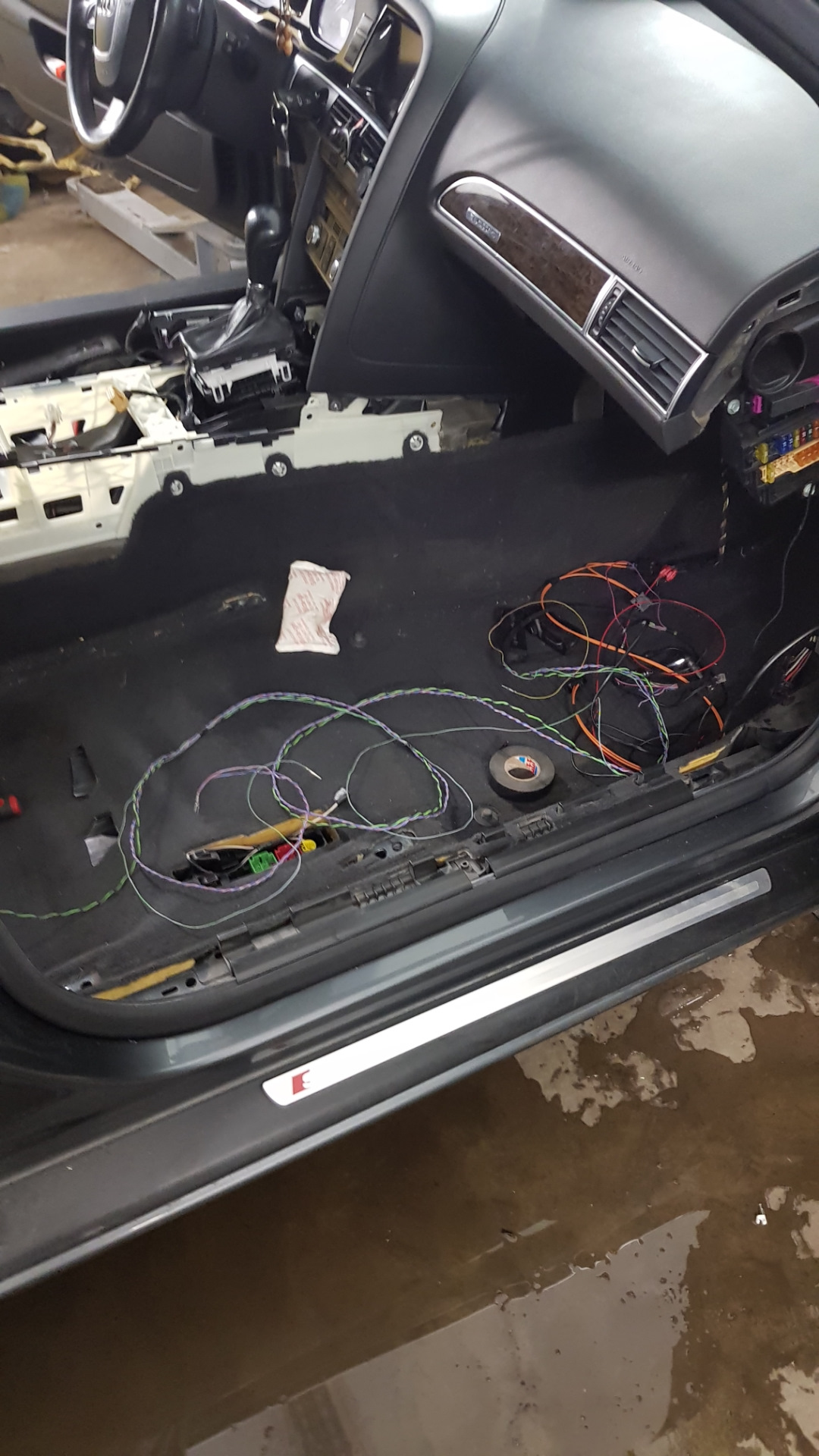 Установка KEYLESS — GO, Audi A6 C6 — Audi A6 Avant (C6), 2,7 л, 2006 ...