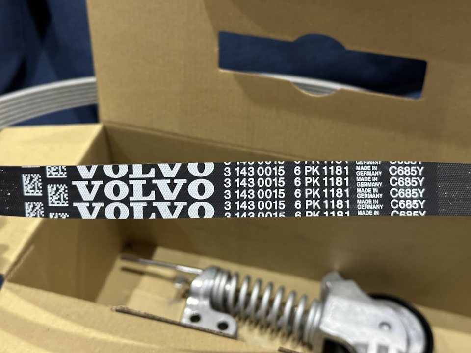 ТО и замена ремней ГРМ и навесного — Volvo V90 Cross Country, 2 л, 2019 ...