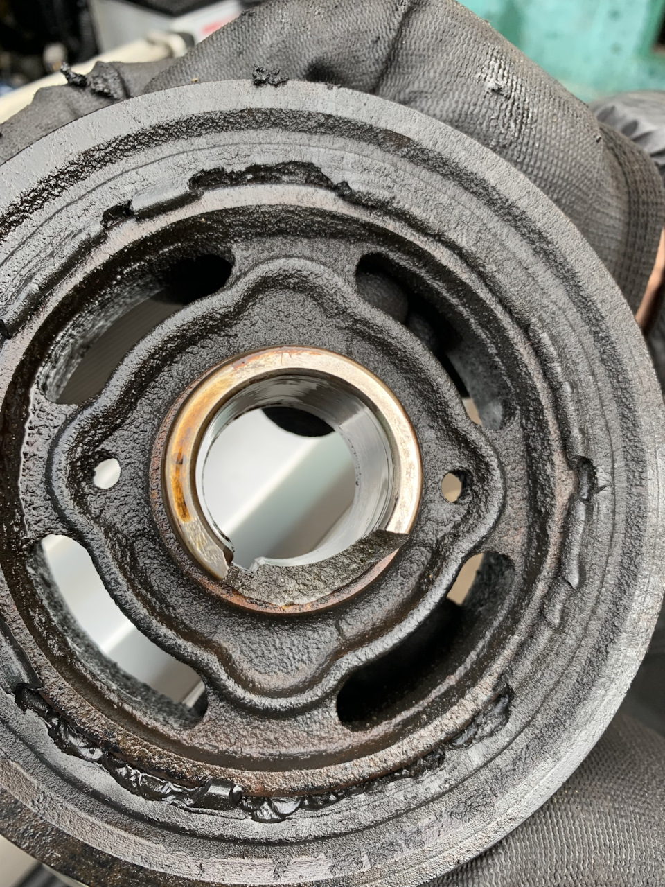 Замена переднего сальника и шкива коленвала — Toyota Land Cruiser Prado ...