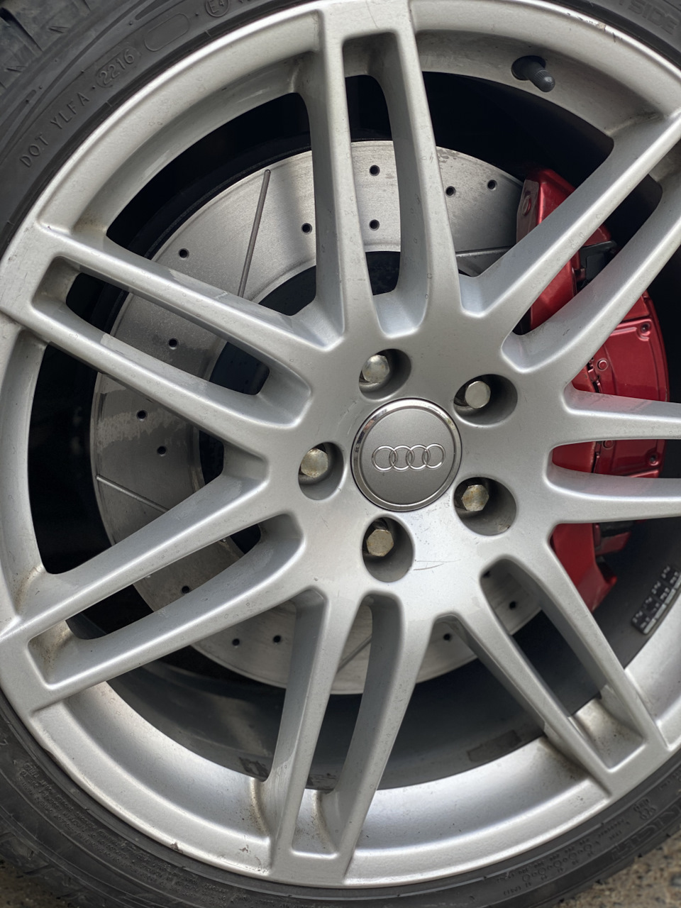 Тормозные диски 4E0615301P TRW(DF4268S) перфорация, слотирование — Audi ...