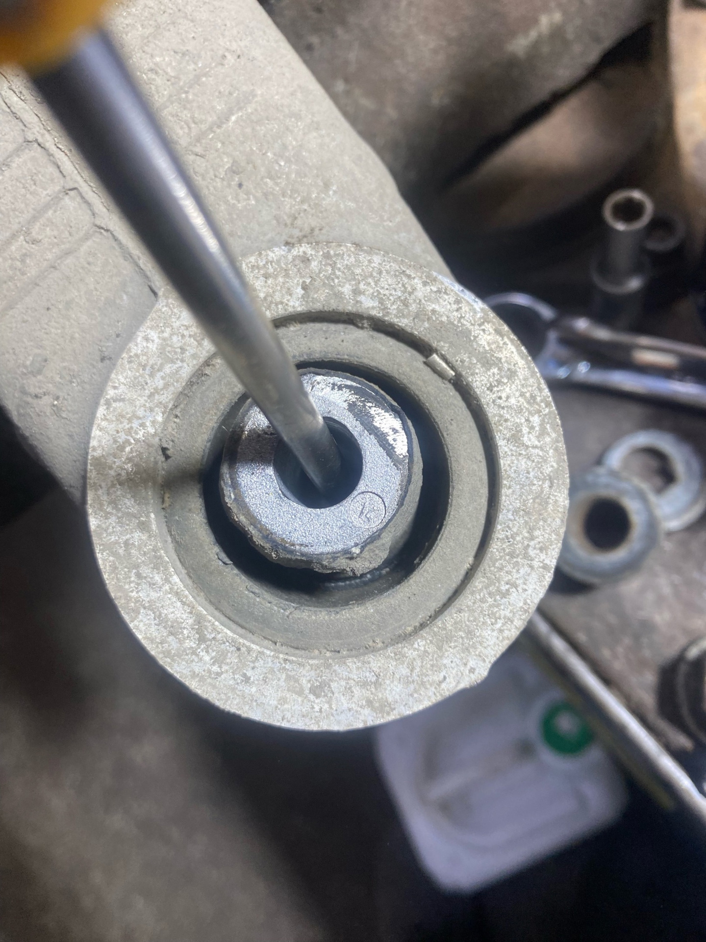 замена жиж и ревизия задней подвески — BMW X6 (F16), 3 л, 2018 года ...