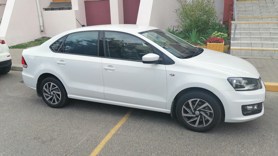 Какие стойки стабилизатора ставить на VW Polo седан? — Тест ...