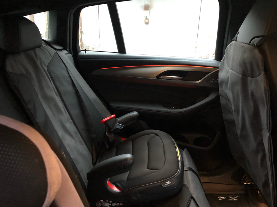 82122448367 Защита спинки и подкладка детск.сиденья BMW | Запчасти на ...