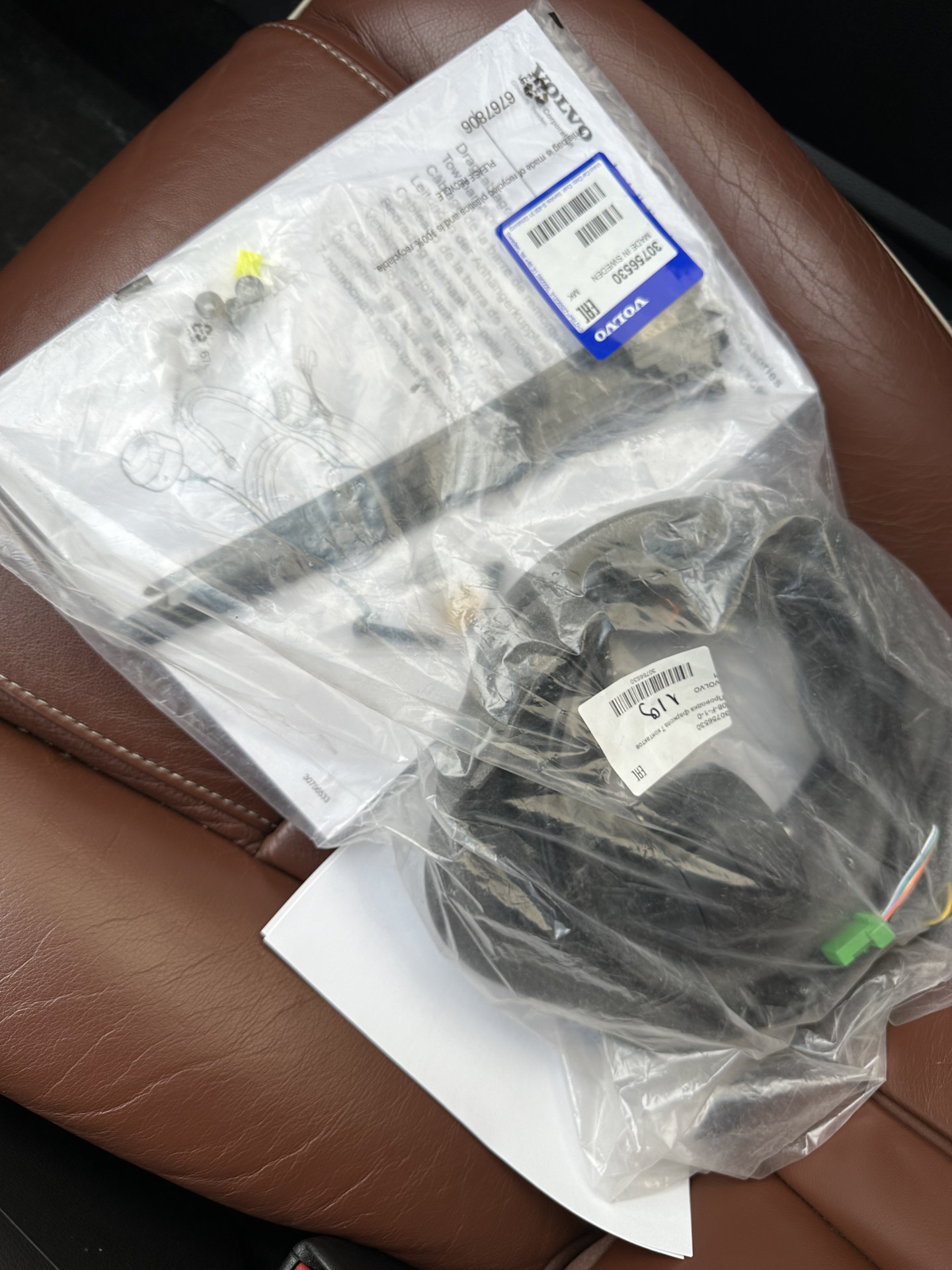 Замена парктроника и замена проводки фаркопа — Volvo XC90 (1G), 4,4 л ...