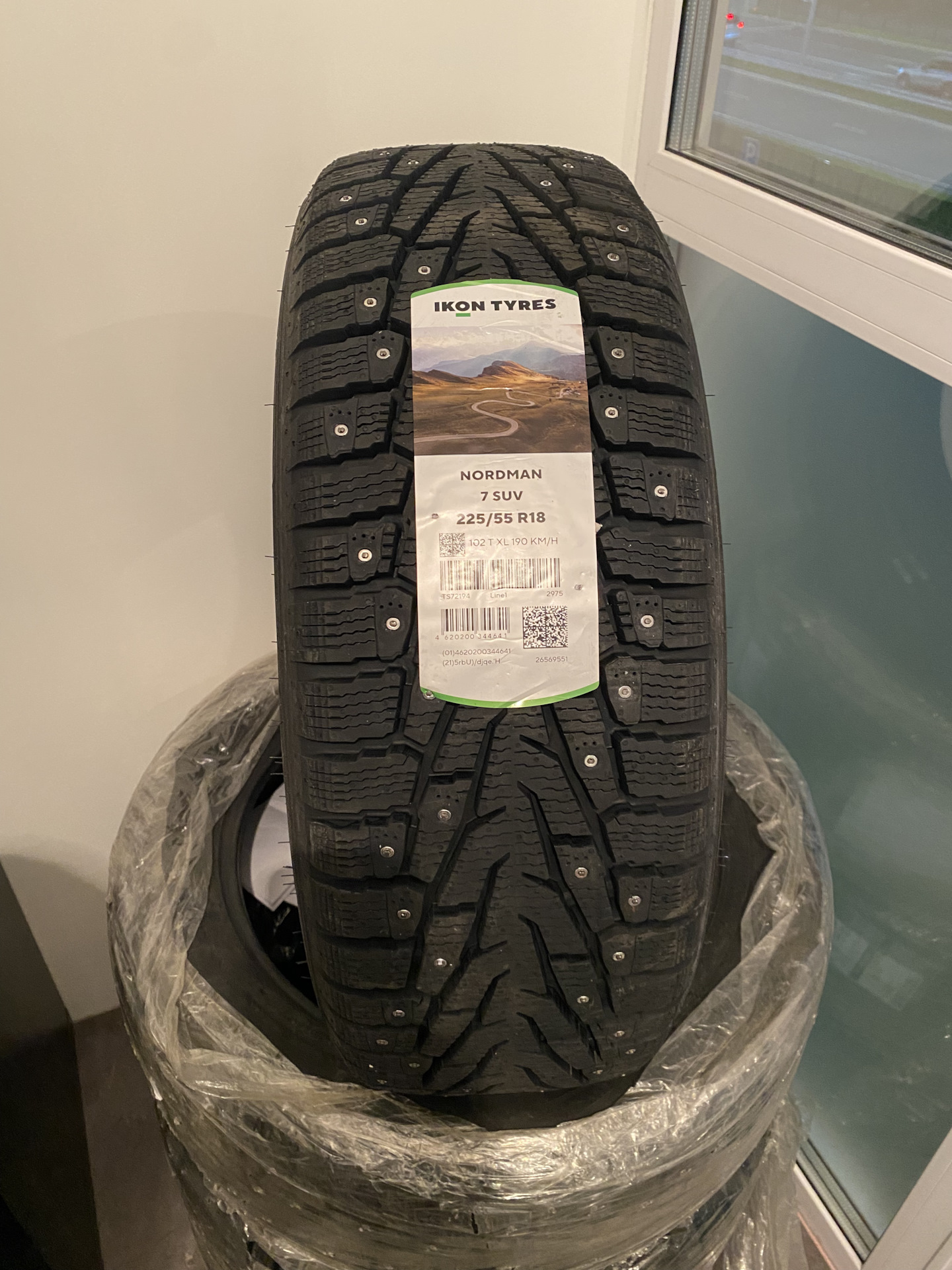 Зимняя резина ikon nordman 7 225/55-18 — Belgee X50, 1,5 л, 2024 года ...