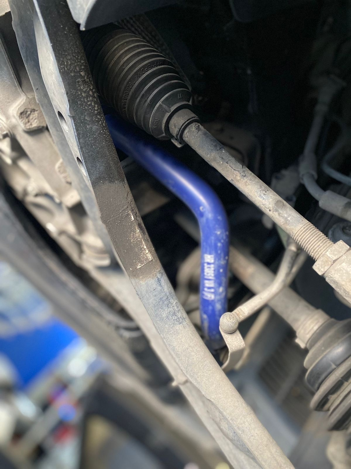 6. Стабы и композитная защита — Volkswagen Golf R Mk7, 2 л, 2019 года ...