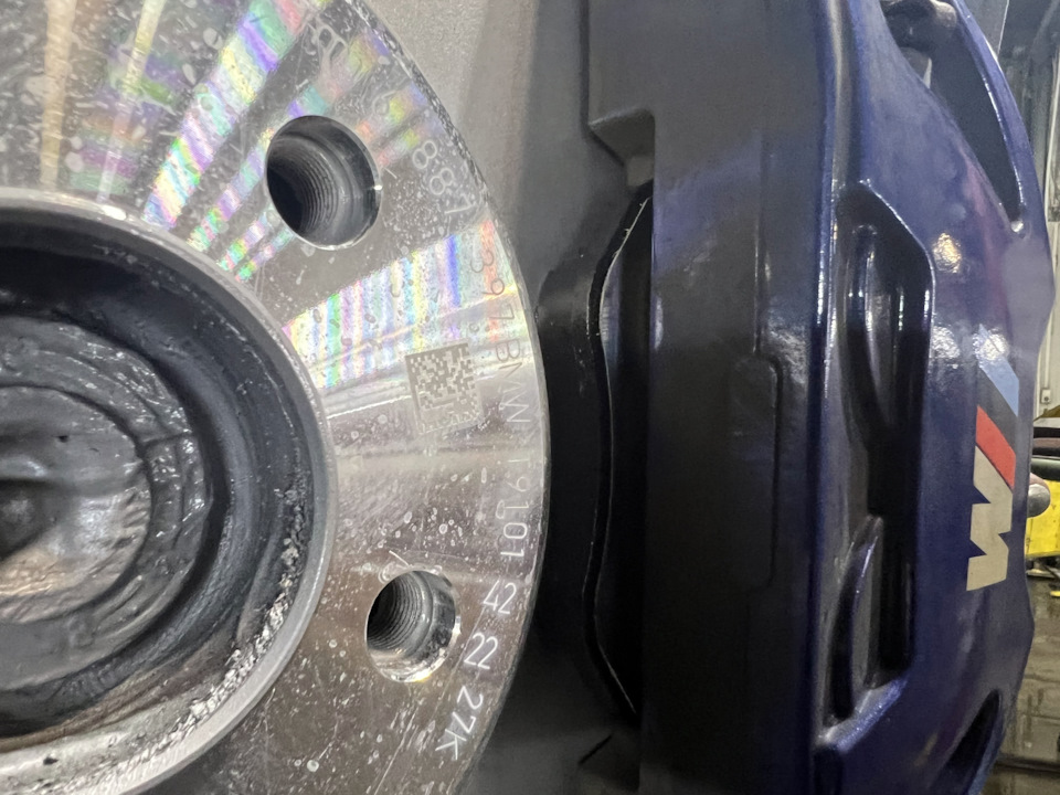 Большое ТО. Все масла и фильтра. Тормозные диски, колодки в круг. — BMW ...