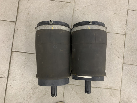 LR034262 КОЛЬЦО — ВОЗД. ПОДВЕСКА Jaguar Land Rover | Запчасти на DRIVE2