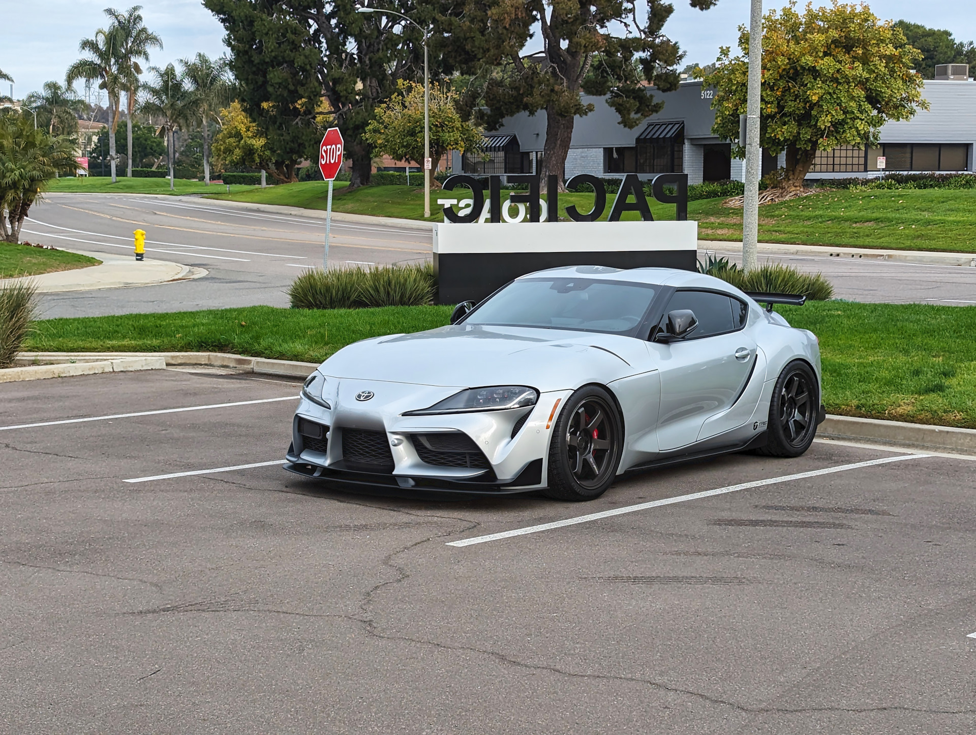 Замена лобового стекла — Toyota Supra (90), 3 л, 2022 года | расходники ...