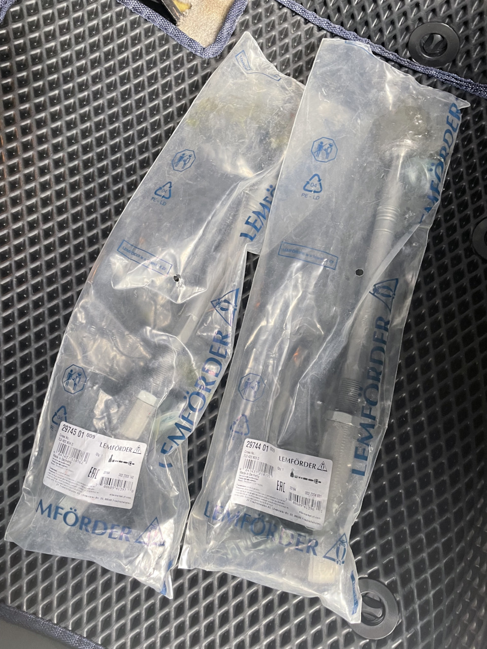 2974401 Поперечная рулевая тяга LEMFORDER | Запчасти на DRIVE2