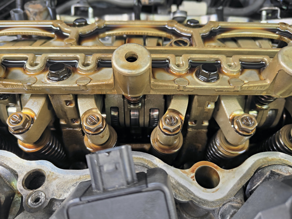 R20A2 Замена распредвала, причина — Honda CR-V (RE), 2 л, 2007 года ...