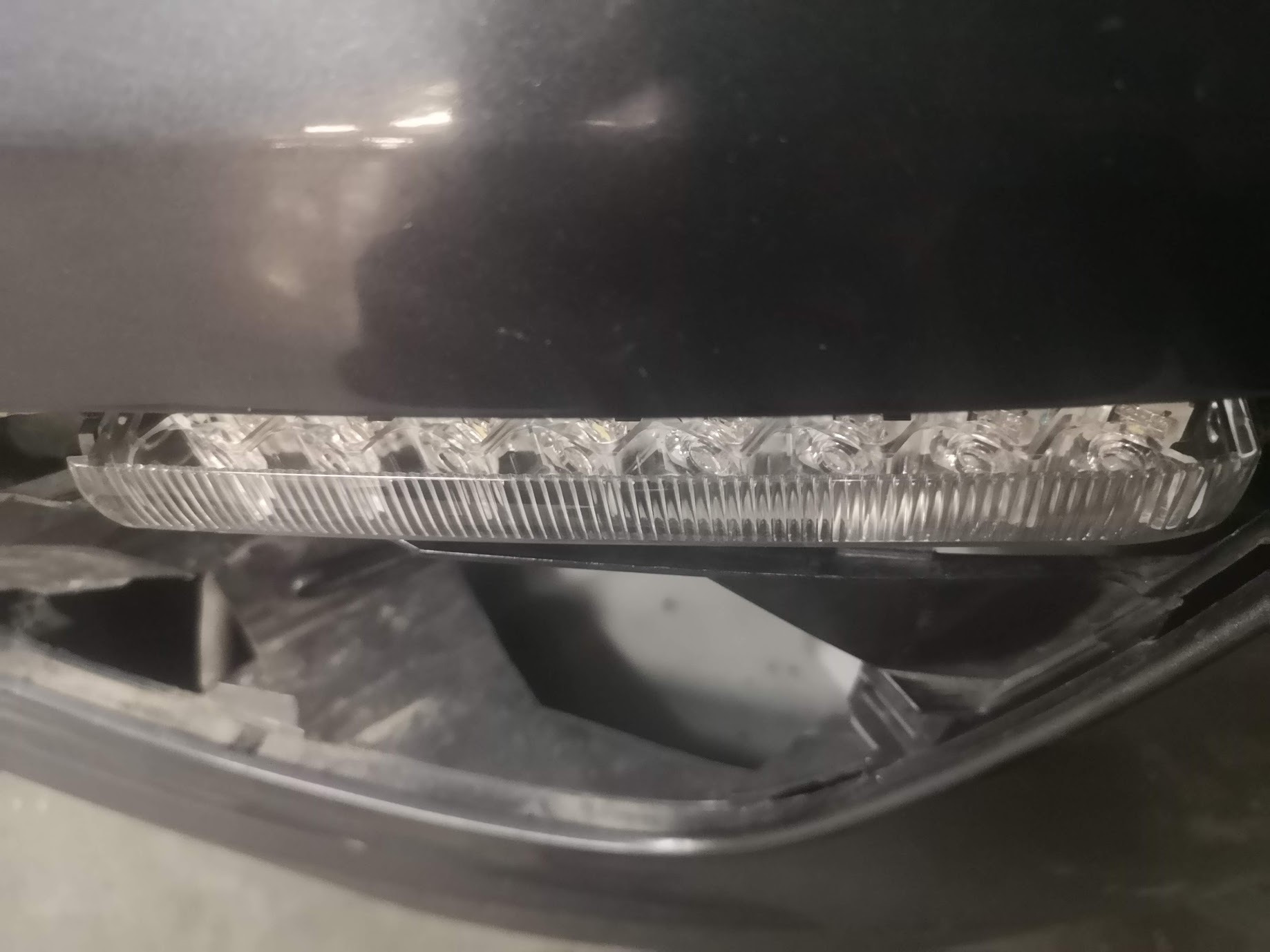 Дневные ходовые огни HELLA LEDayLine 30 с автосветом — Volvo XC60 (1G ...